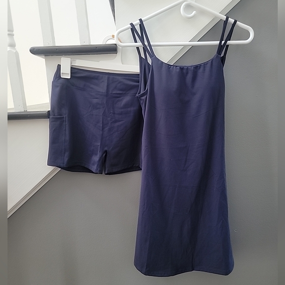 HALARA | Dresses | Halara Casual Bilt In Bra 2in Workout Dress Med Blue ...